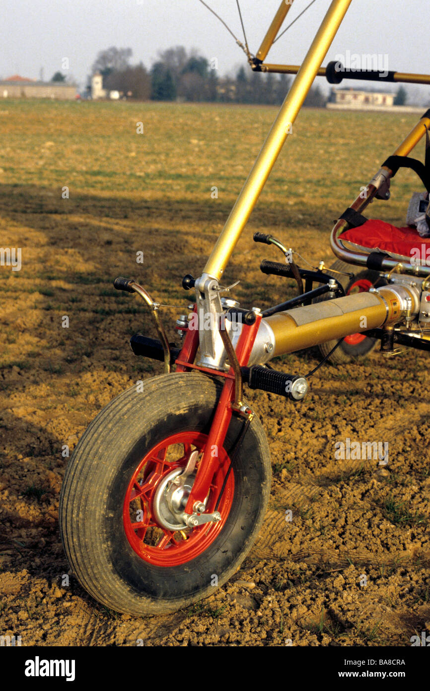 Ultralights hi-res stock photography and images - Alamy