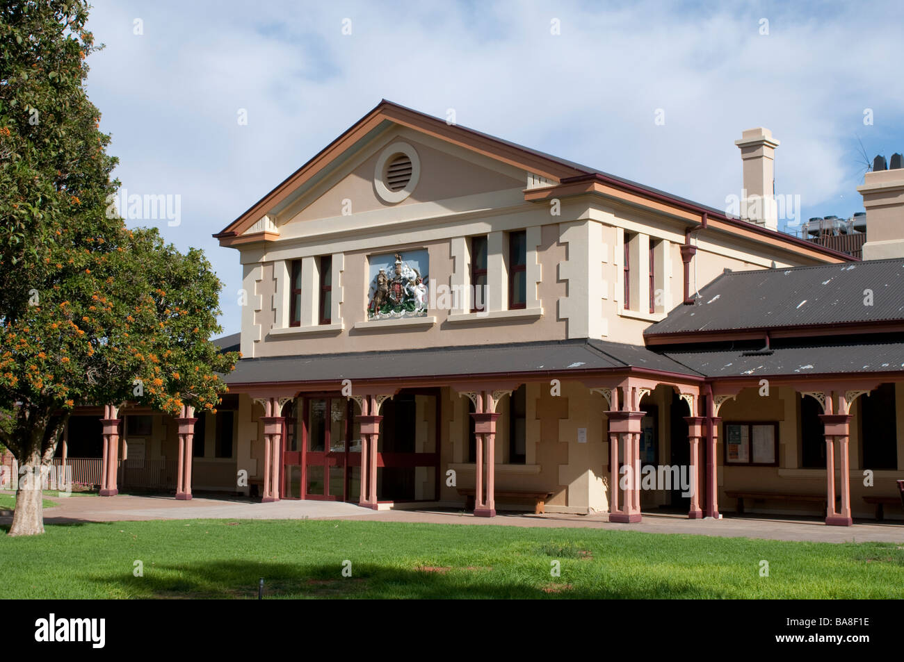 Australian historic court house hi-res stock photography and images - Alamy