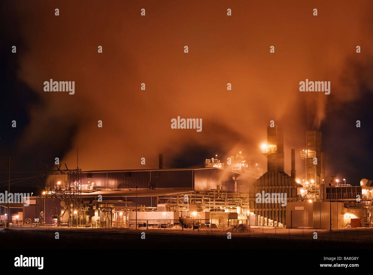 Alberta, Canada; Power plant and smog at night Stock Photo - Alamy