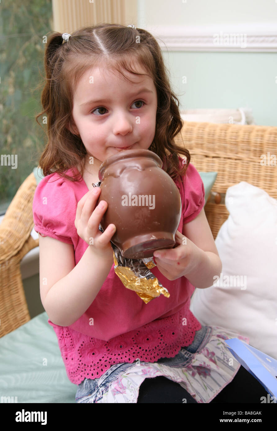 Children Eating Chocolate Bars Stock Photos & Children Eating Chocolate ...