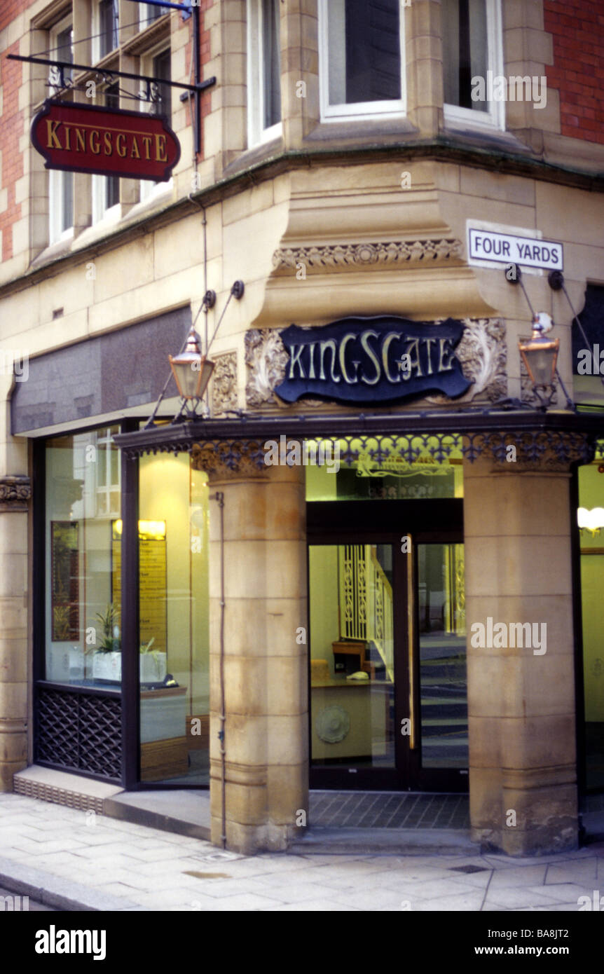 Four kings of england hi-res stock photography and images - Alamy