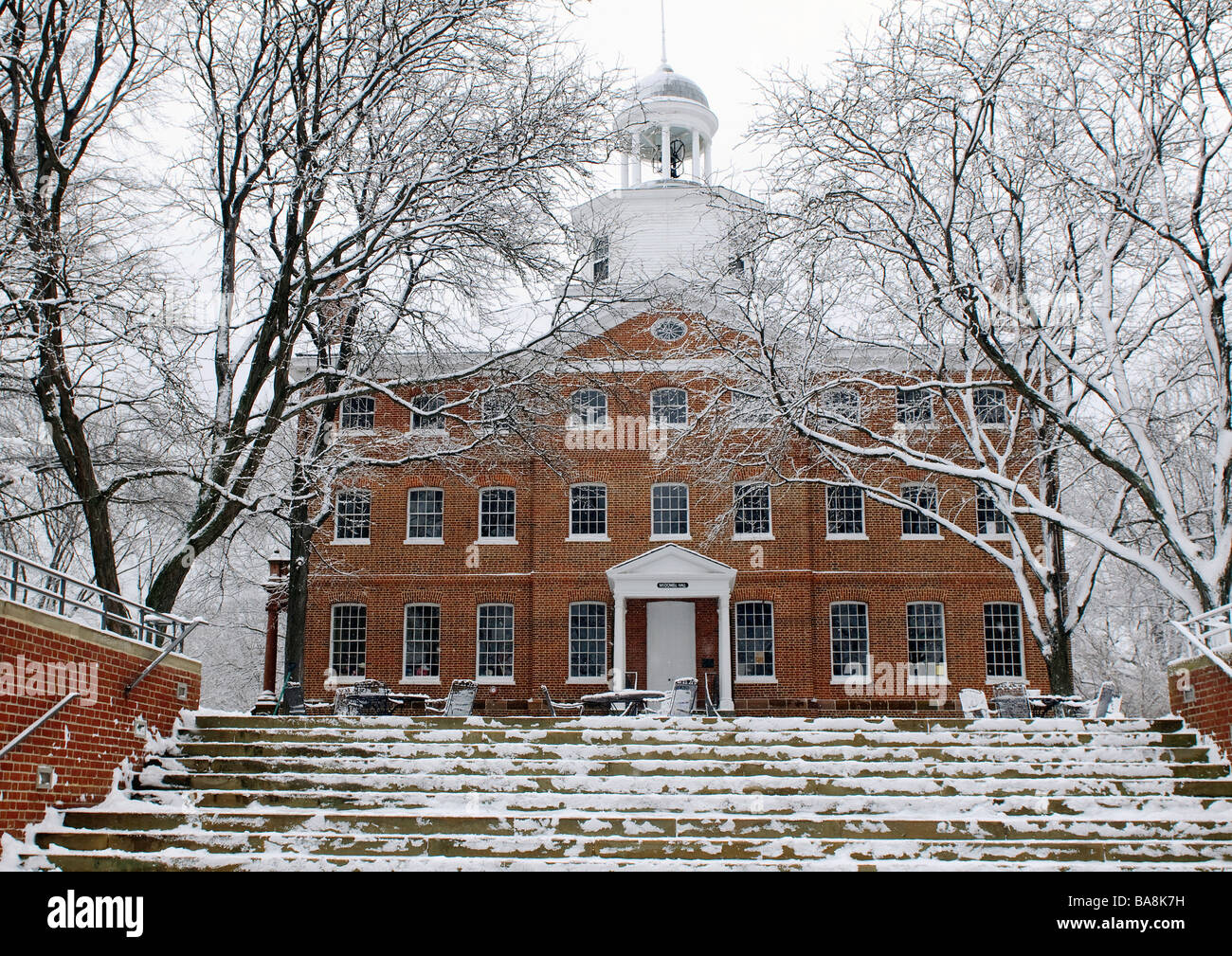 Annapolis city hall hi-res stock photography and images - Alamy