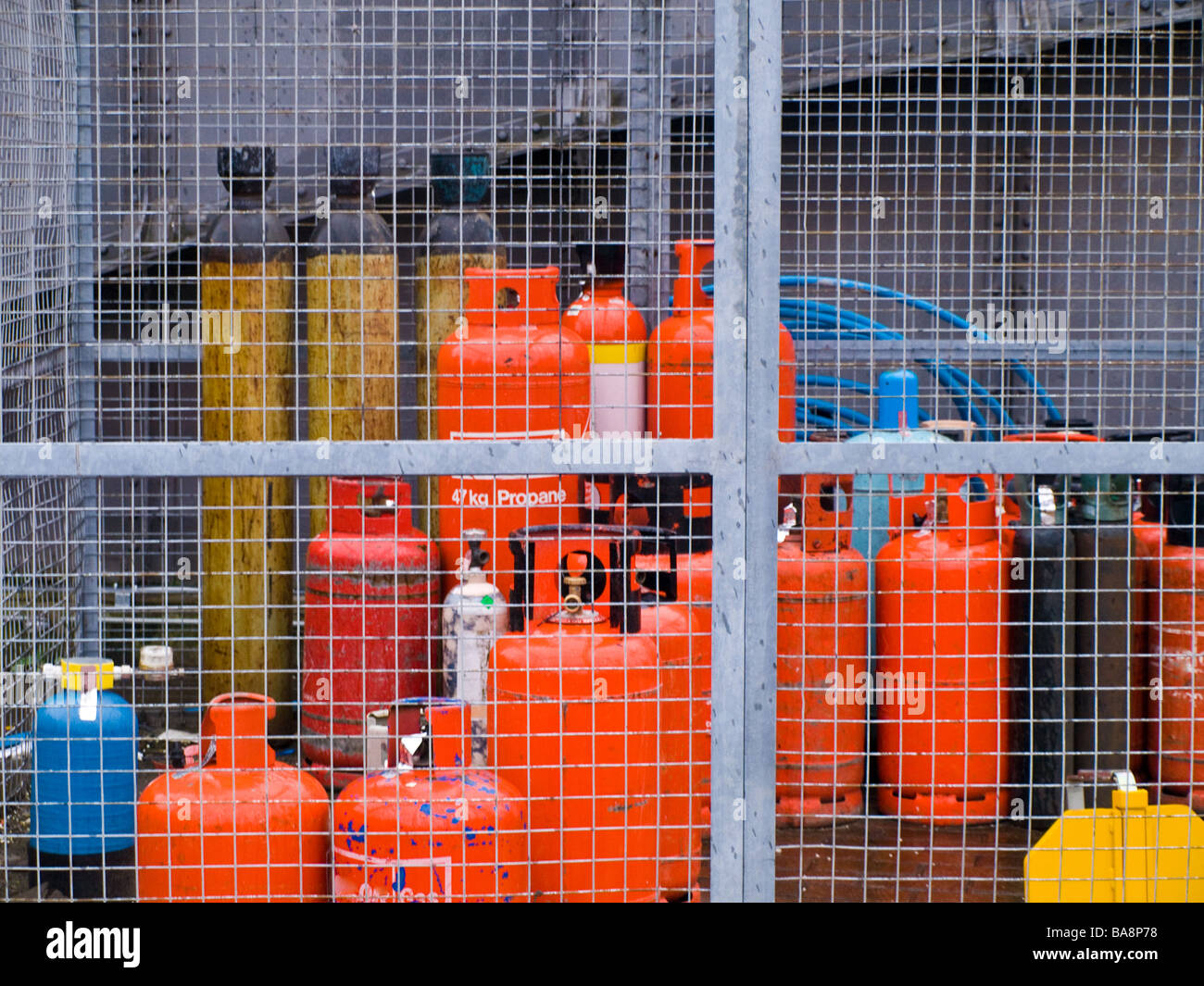 Orange gas tanks hi-res stock photography and images - Alamy