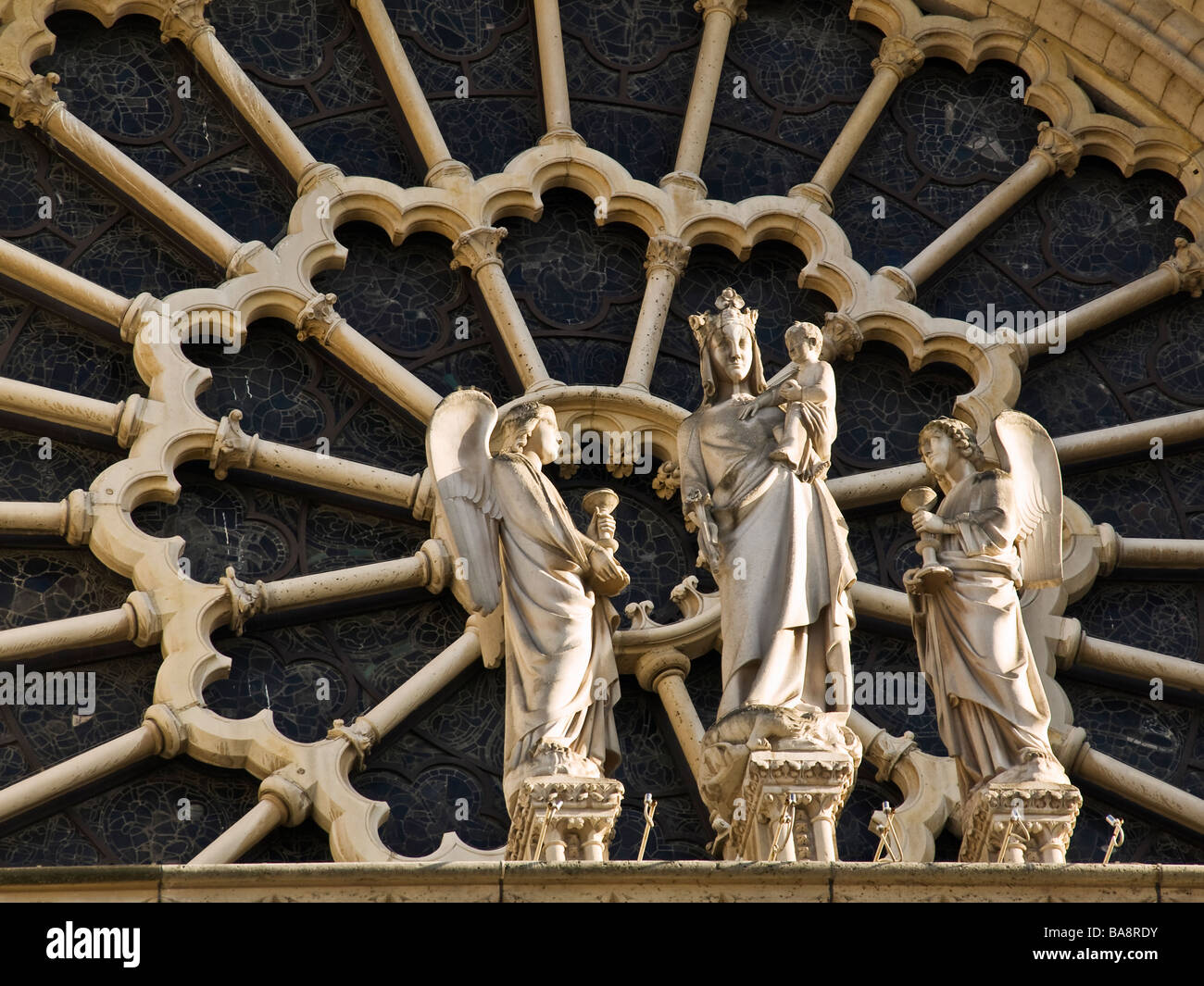 West Rose Window High Resolution Stock Photography and Images - Alamy