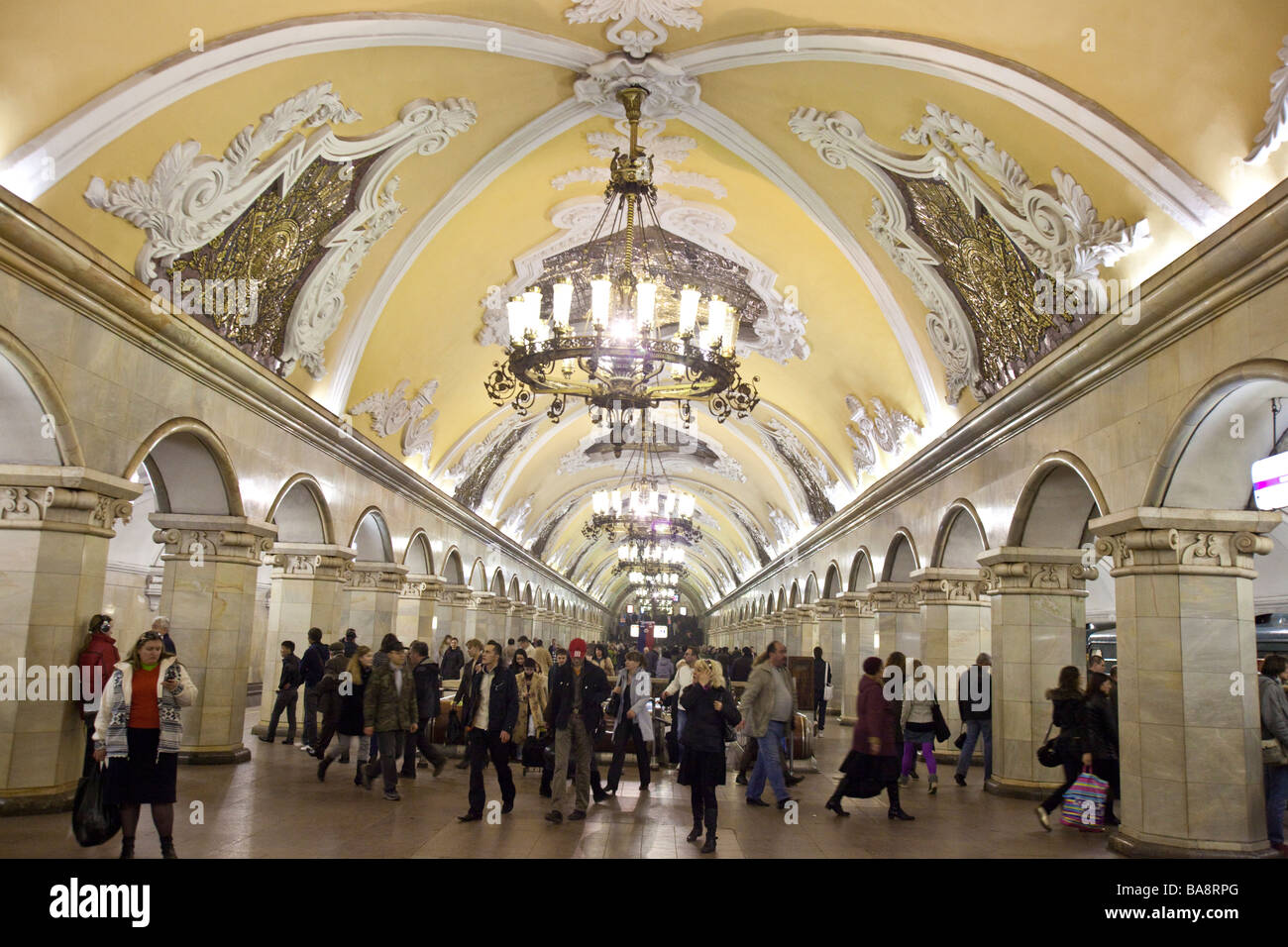 Moscow metro station hi-res stock photography and images - Alamy