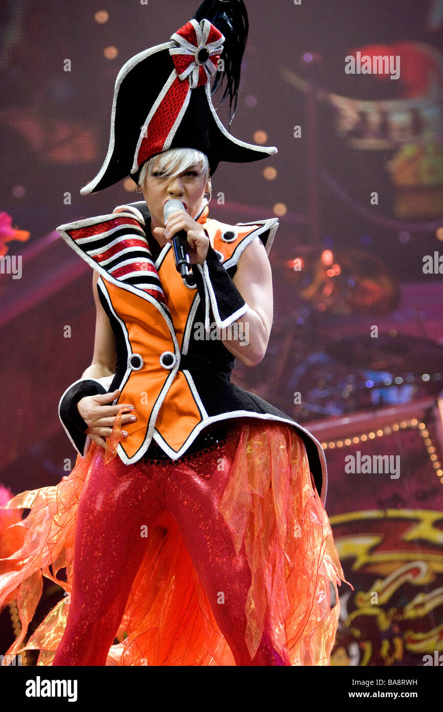 Singer Pink on stage Stock Photo - Alamy