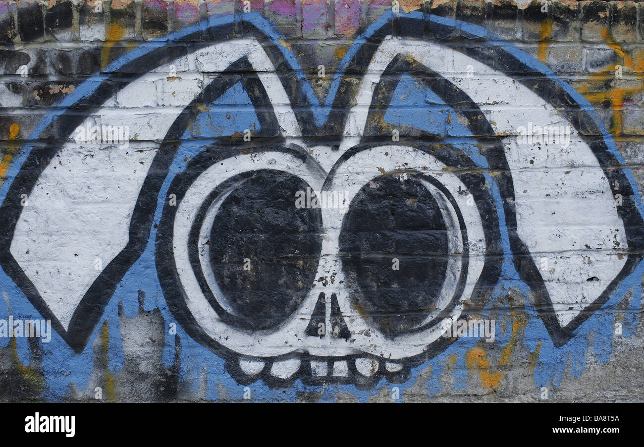 Graffiti eye hi-res stock photography and images - Alamy