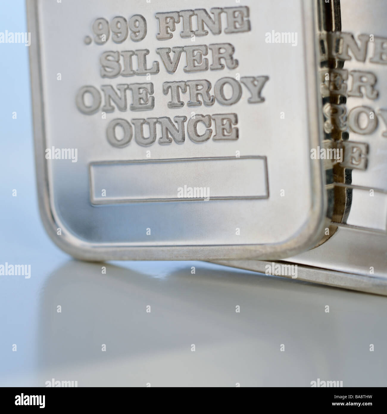 Fine silver background hi-res stock photography and images - Alamy