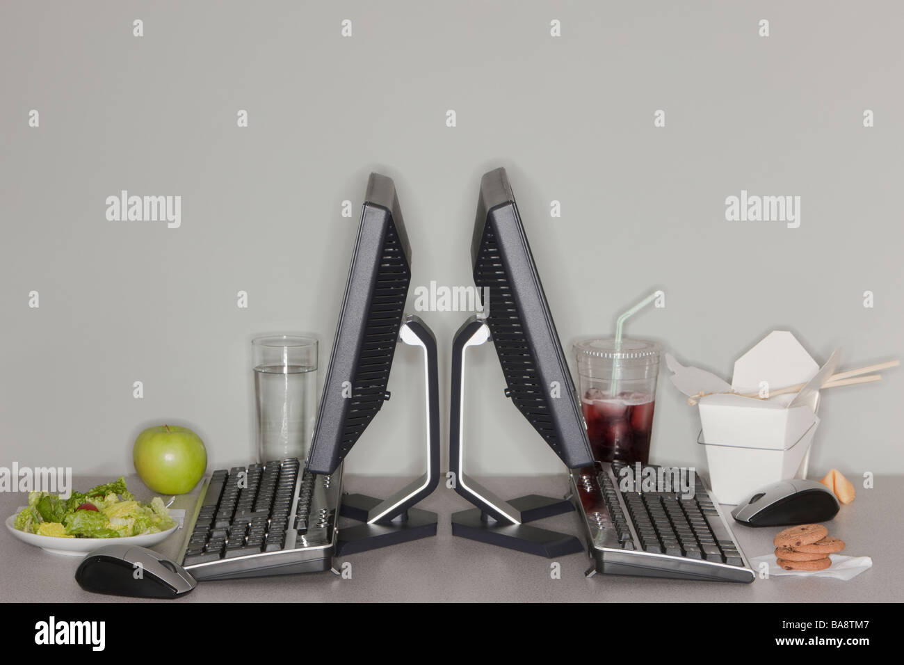 Pc Workstations High Resolution Stock Photography and Images - Alamy