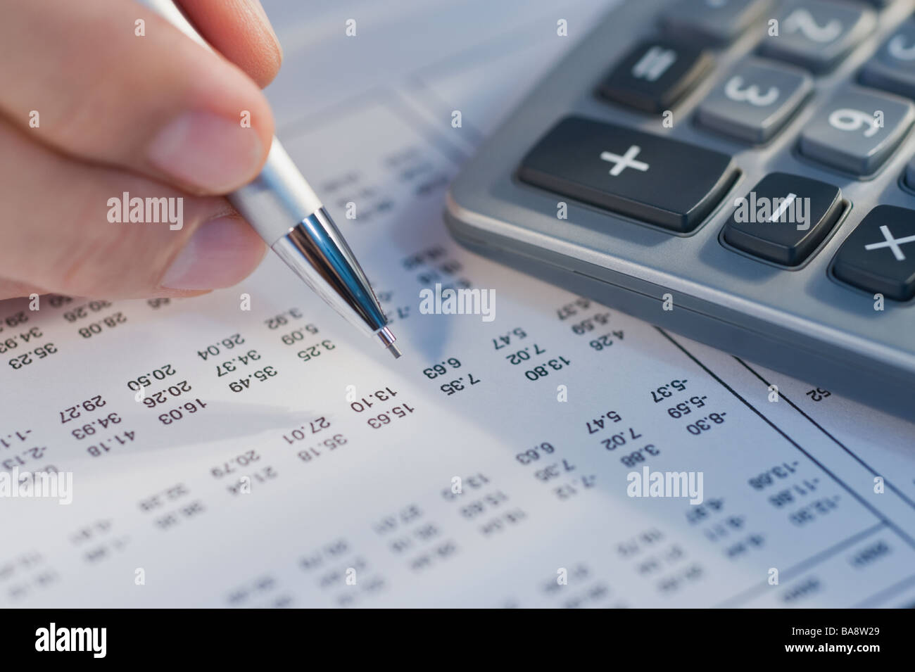 Man calculating numbers Stock Photo - Alamy Man calculating numbers Stock Photo - Alamy