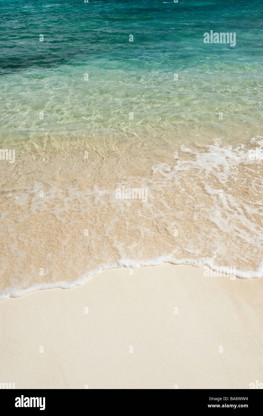 Clear ocean hi-res stock photography and images - Alamy