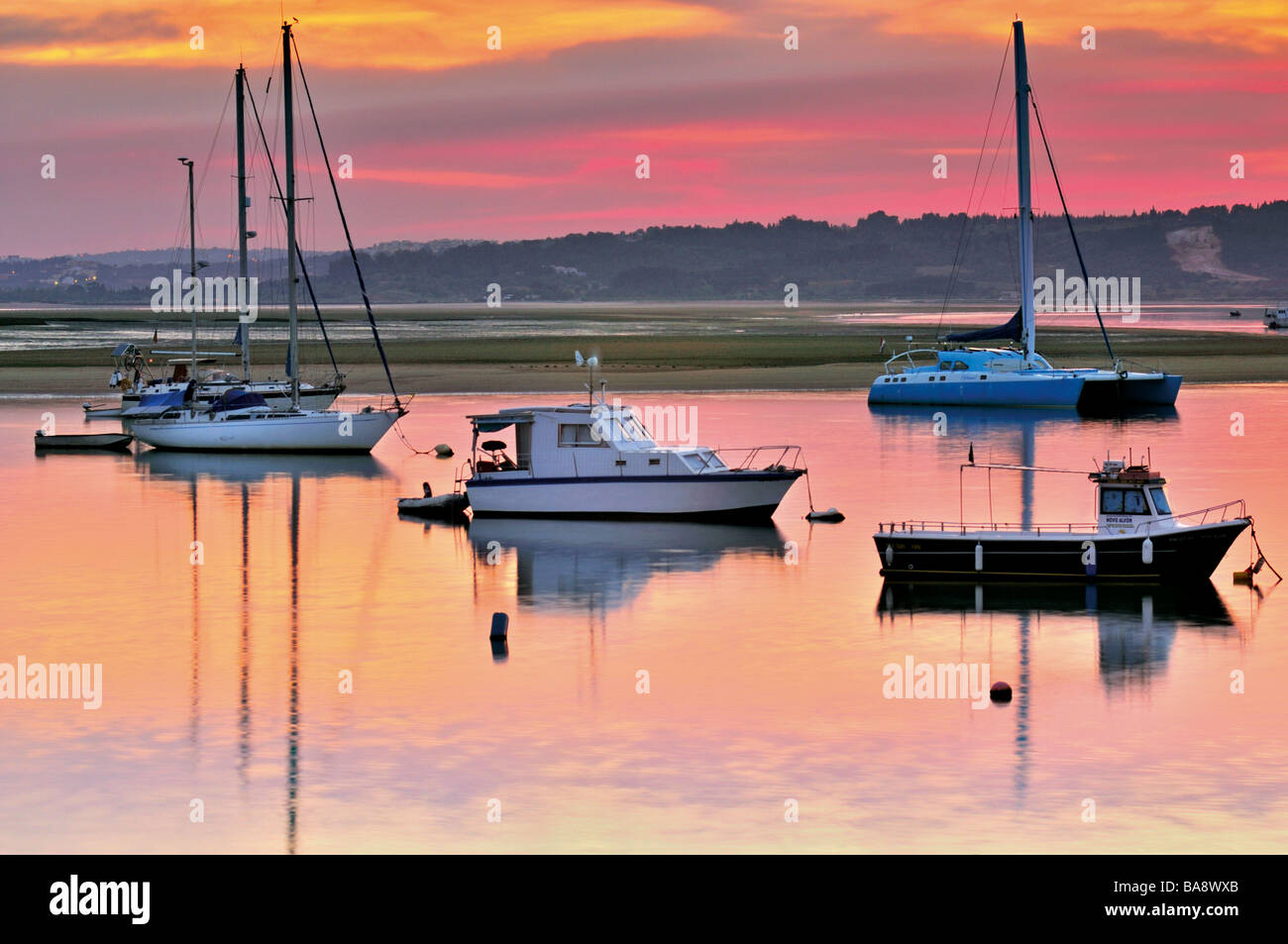 Alvor estuary hi-res stock photography and images - Alamy