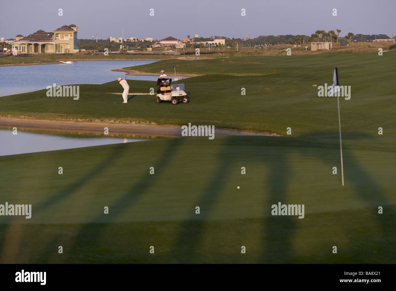Golf course country club hi-res stock photography and images - Alamy
