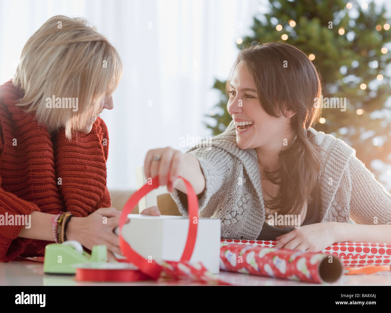 Wrapping strip hi-res stock photography and images - Alamy