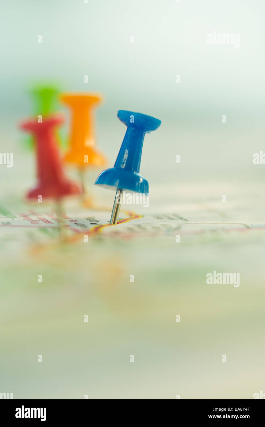 Map pin hi-res stock photography and images - Alamy