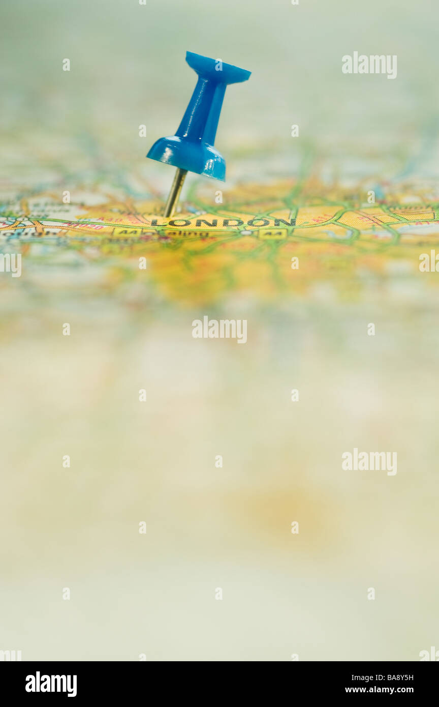Map pin hi-res stock photography and images - Alamy