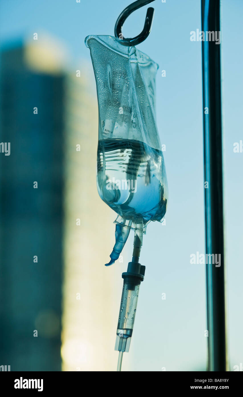 Hospital drip hi-res stock photography and images - Alamy