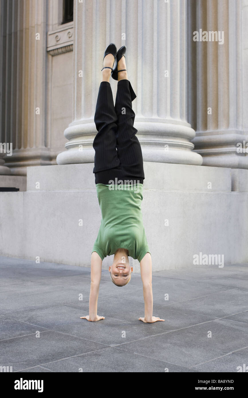 Handstand smile smiling hi-res stock photography and images - Alamy