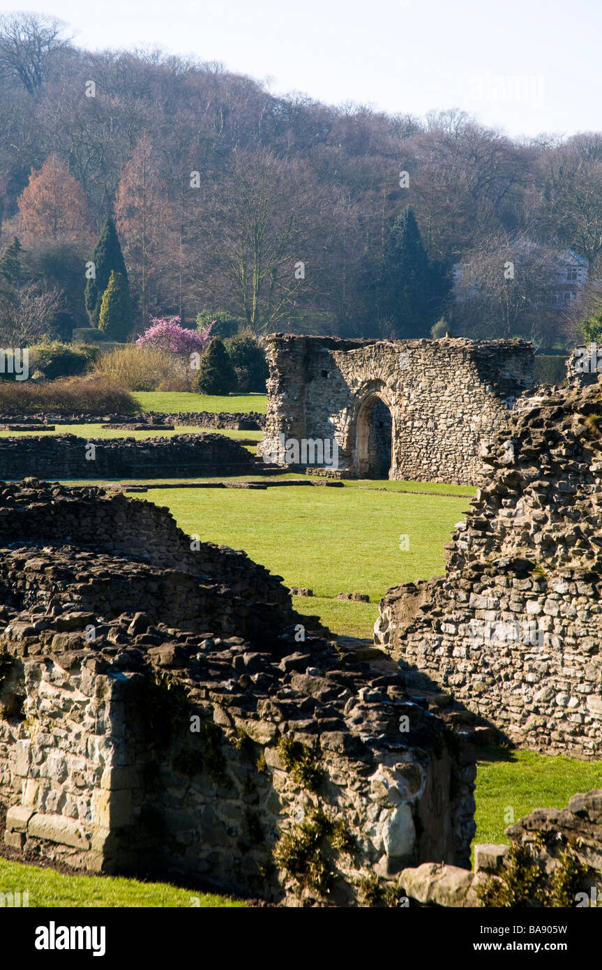 Lesnes Abbey Ruins Stock Photo - Alamy