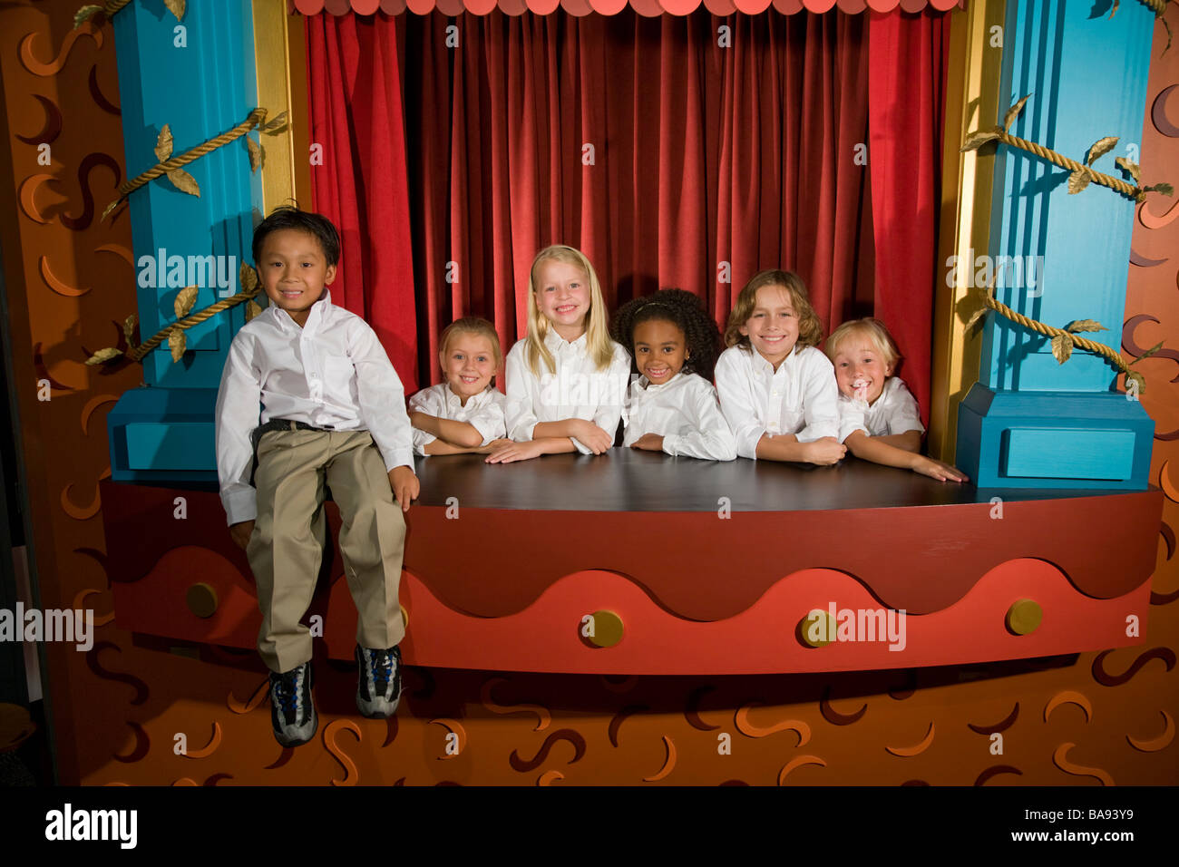Skit by asian children hi-res stock photography and images - Alamy