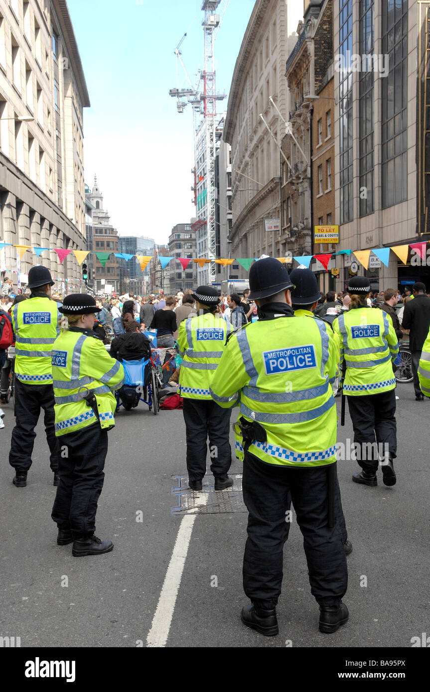 Police observation hi-res stock photography and images - Alamy