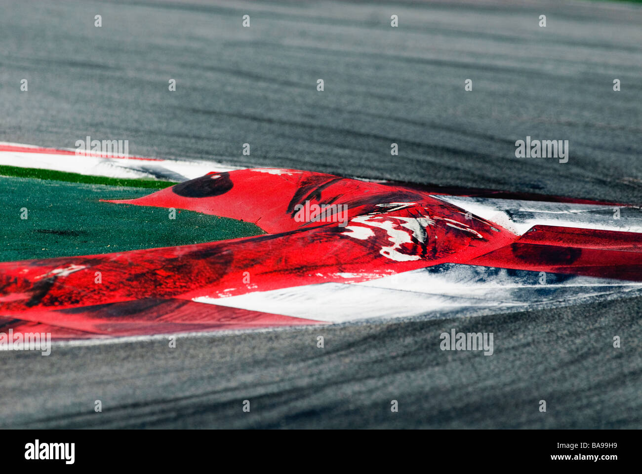 kerb in race track Stock Photo - Alamy
