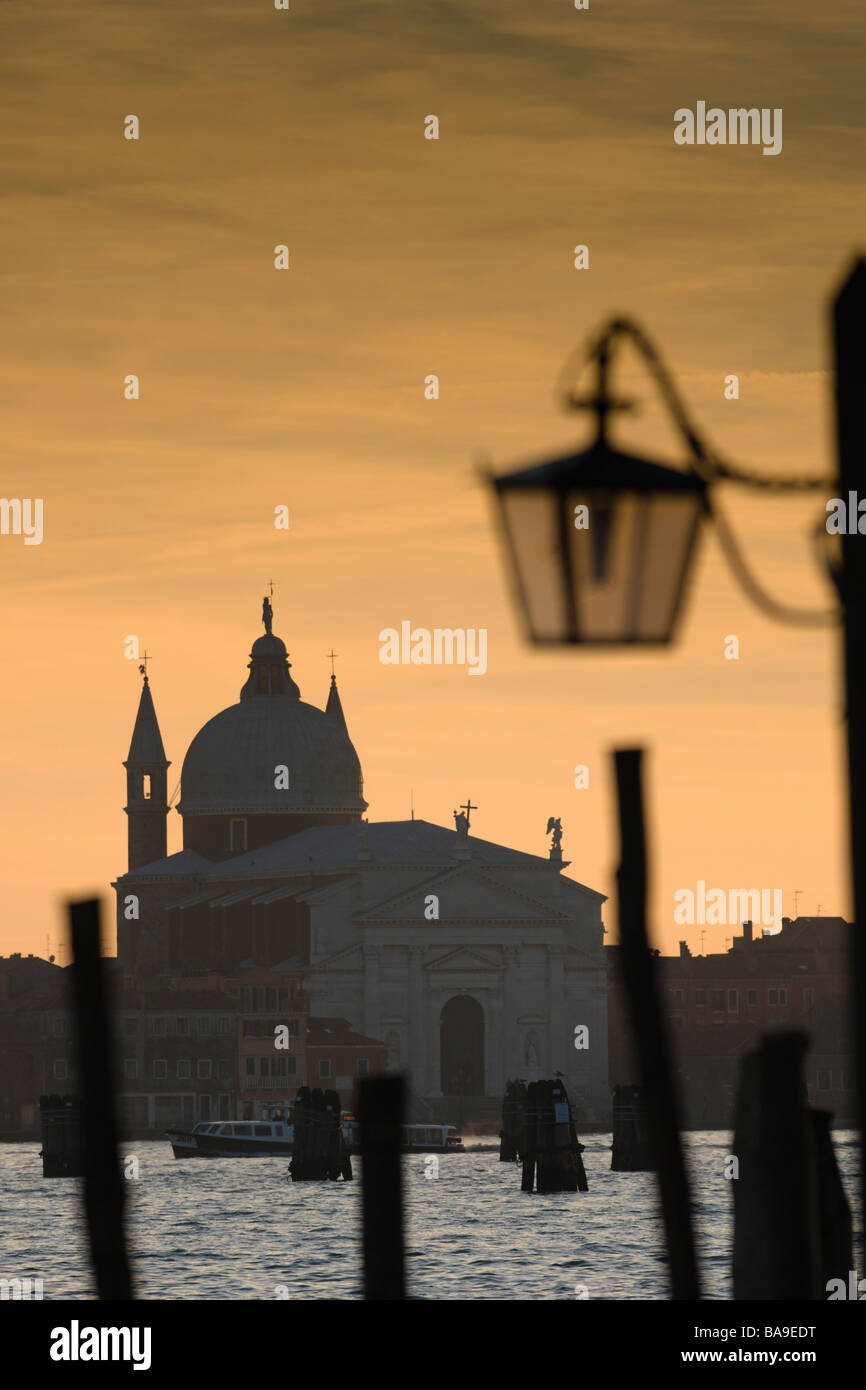 Venice boulevard hi-res stock photography and images - Alamy
