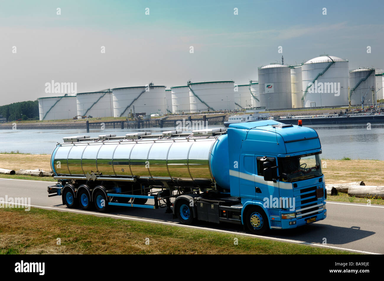 Blue lorry, Rotterdam, Holland Stock Photo - Alamy