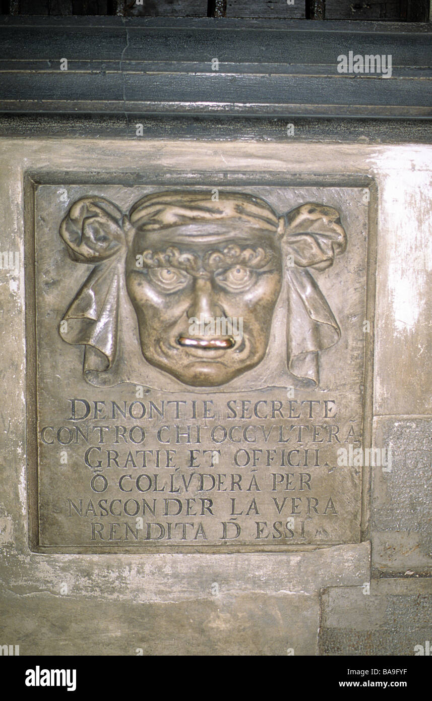 Denunciation box hi-res stock photography and images - Alamy