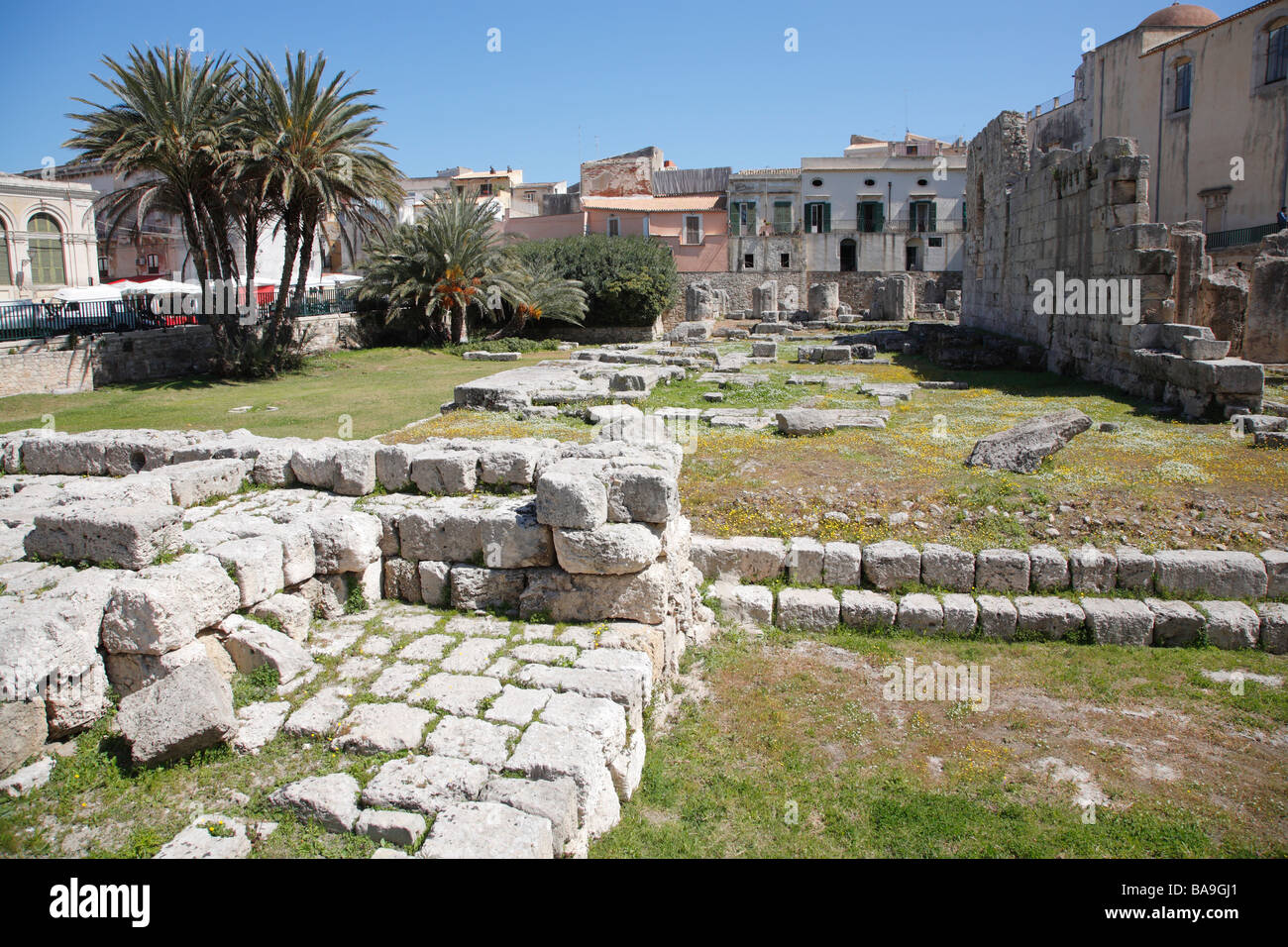 Ruins of the greek temple of apollo hi-res stock photography and images ...