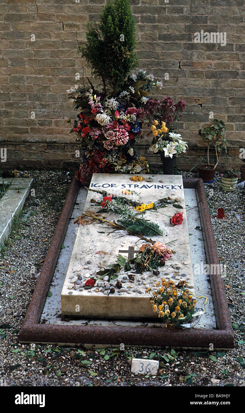 Cemetery of San Michele, Venice, grave of Igor Stravinsky Stock Photo ...