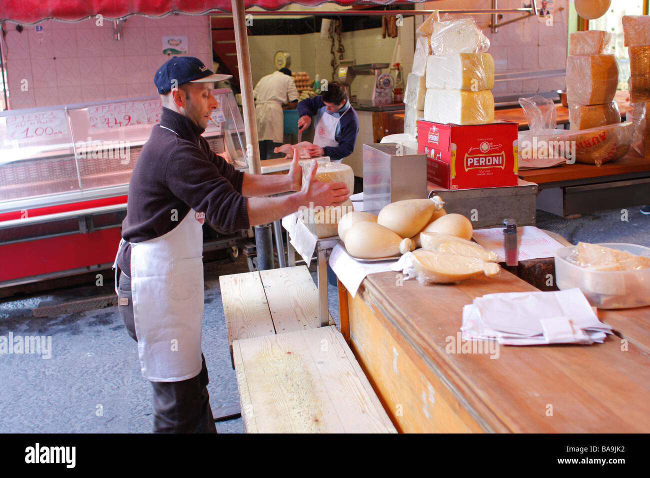 Catania sicily italy market cheese hi-res stock photography and images ...