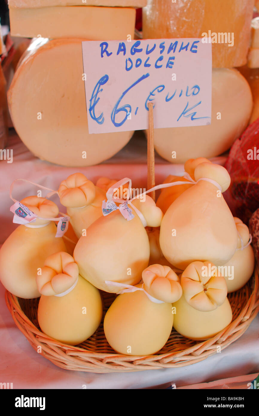Catania sicily italy market cheese hi-res stock photography and images ...