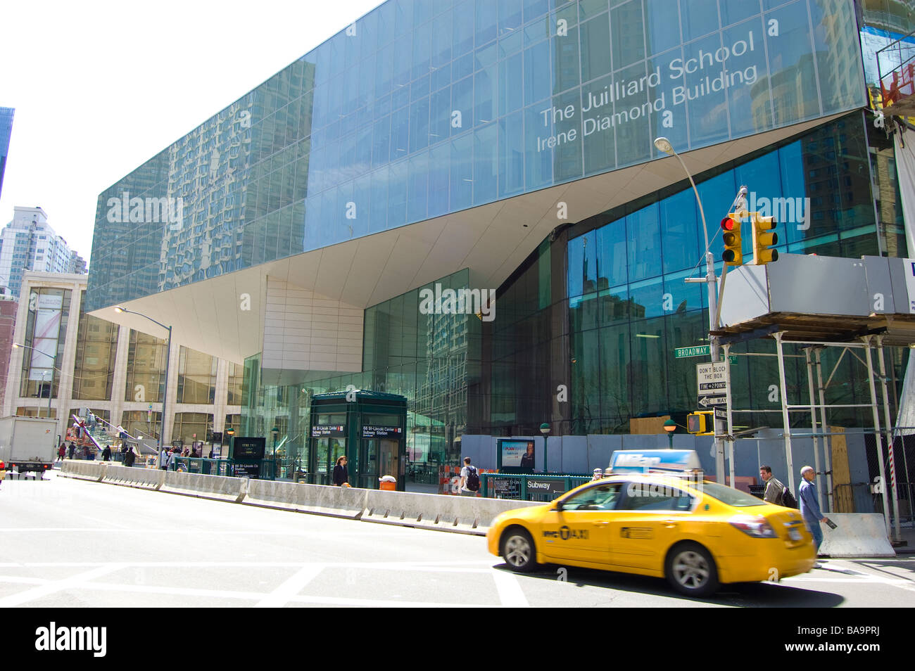 Alice Tully Hall Building, renovated by Diller Scofidio + Renfro, in ...