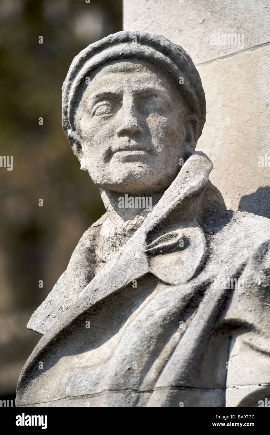 Merchant Navy memorial to war dead for 1939-1945, Tower Hill, London ...