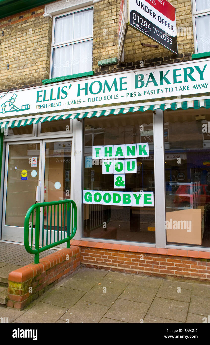 High Street Closures due to recession and credit crunch : A Bakers Shop ...