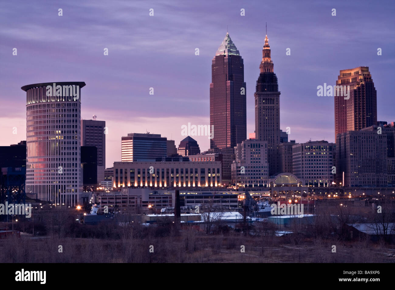 Downtown cleveland sunset hi-res stock photography and images - Alamy