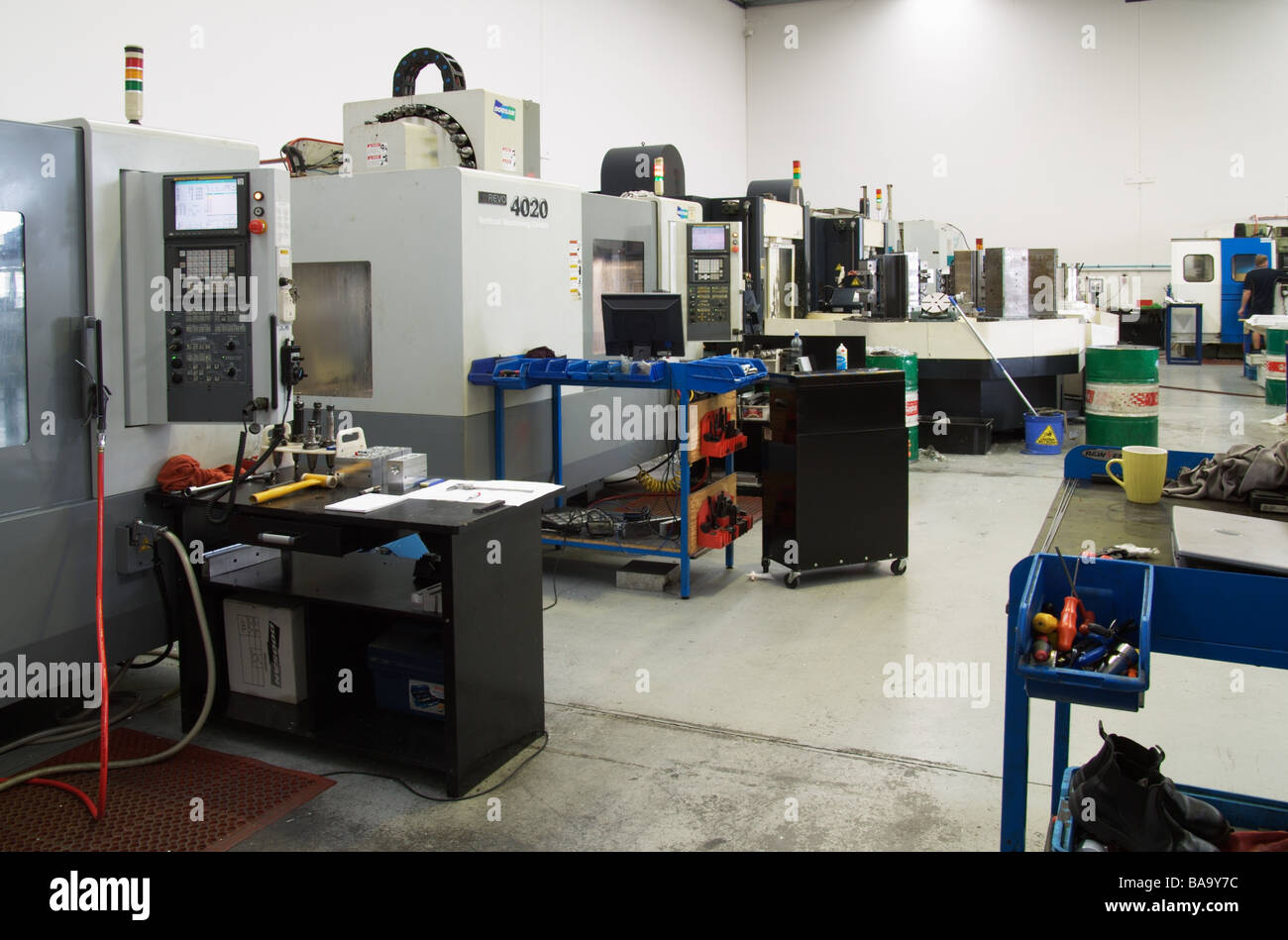 Cnc machine and spindle hi-res stock photography and images - Alamy