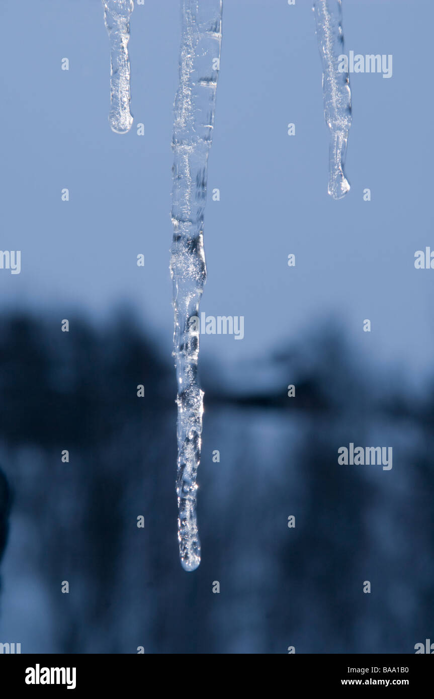 Jagged icicles hi-res stock photography and images - Alamy