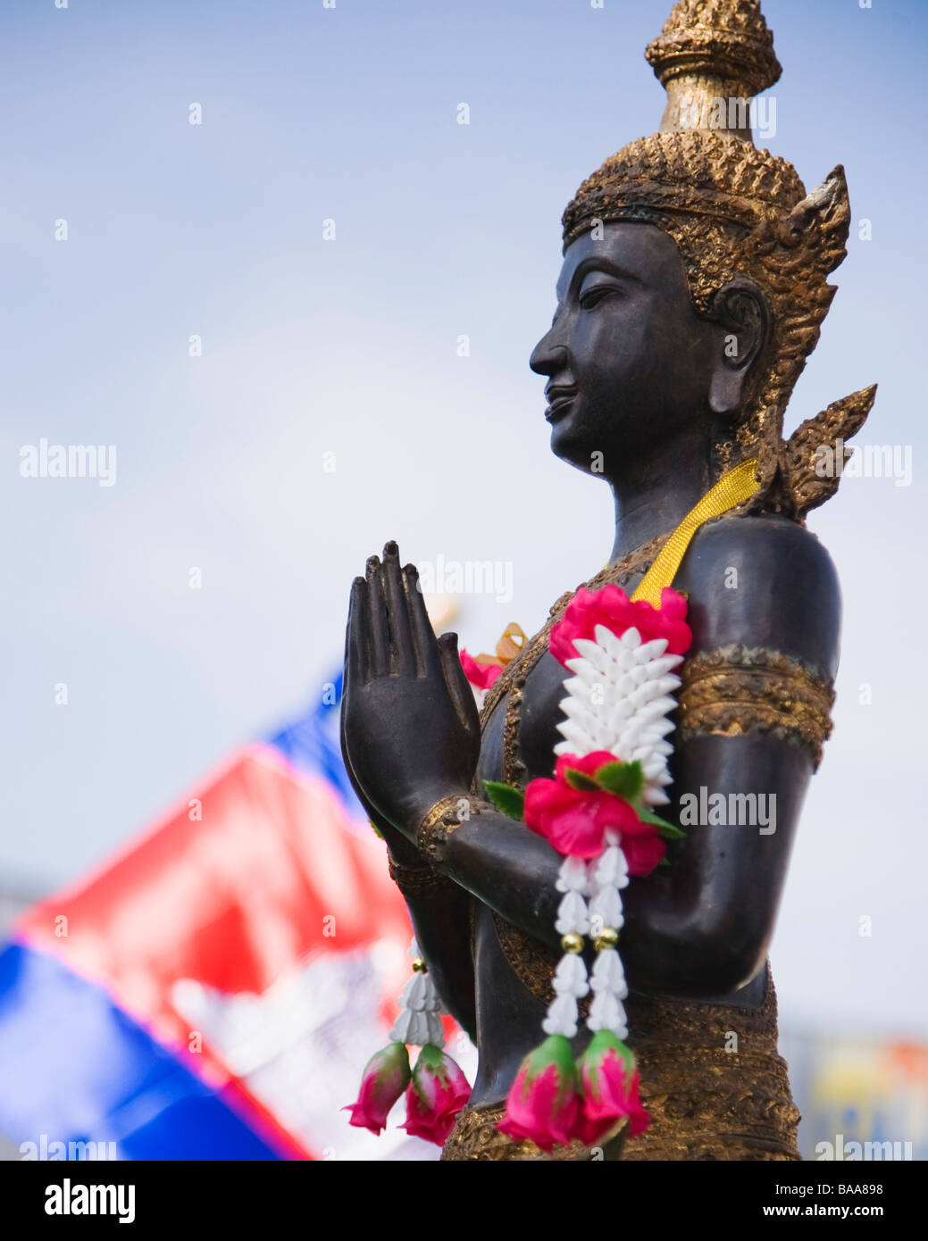 Cambodia buddha statue Stock Photo - Alamy