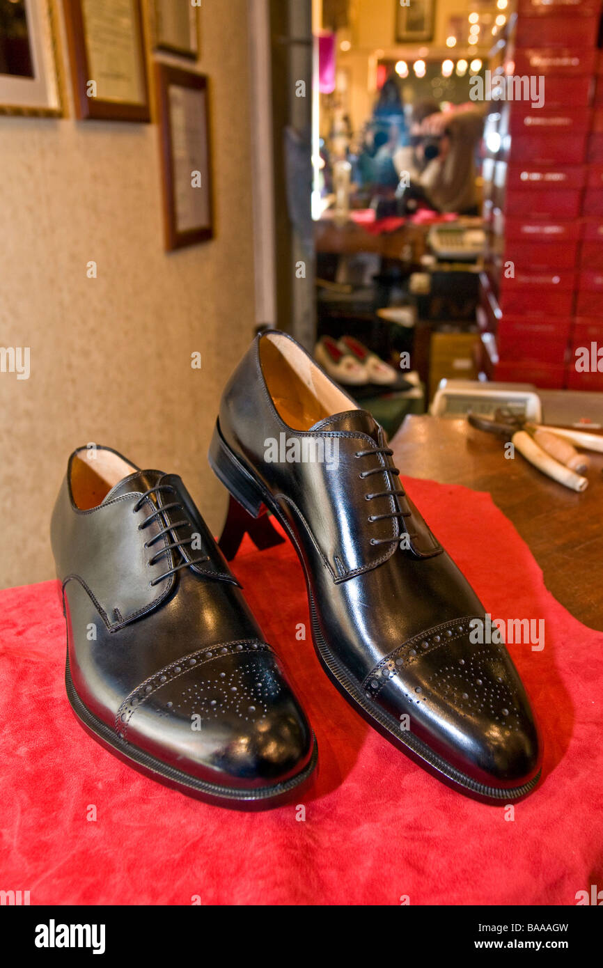 Barack obama shoes hi-res stock photography and images - Alamy