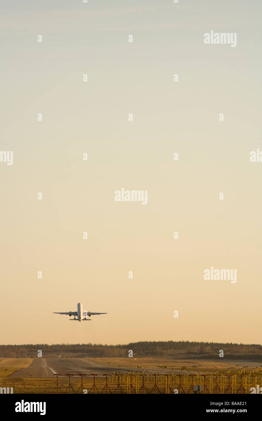 Departures stockholm sweden hi-res stock photography and images - Alamy