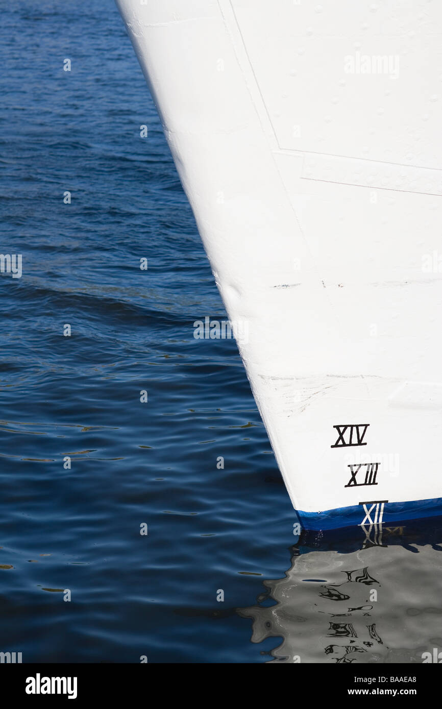 Measuring boat hi-res stock photography and images - Alamy