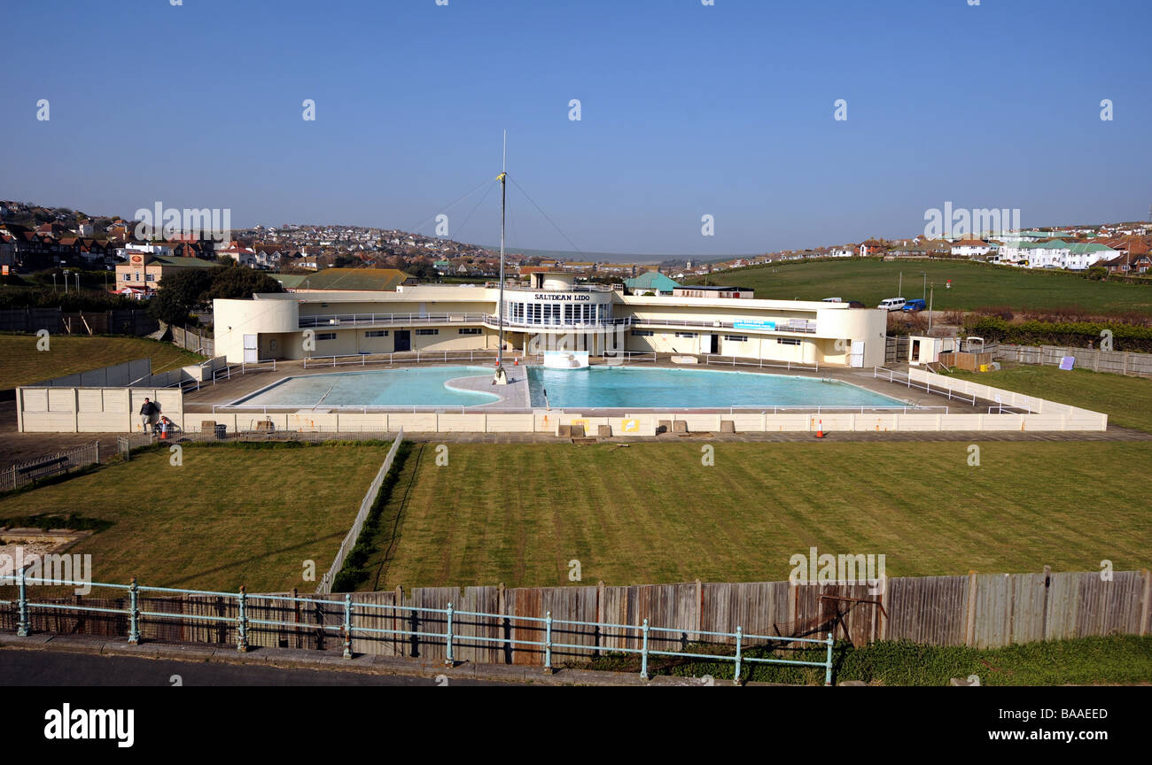 Saltdean Lido art deco style outdoor swimming pool complex near ...