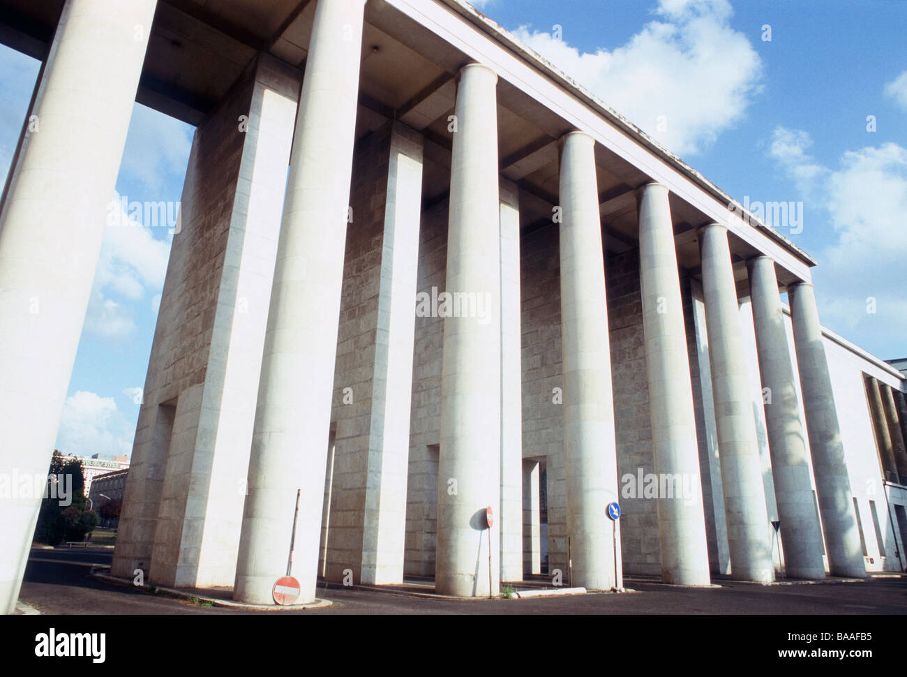 Porch with colonnade in the EUR district in Rome Stock Photo - Alamy