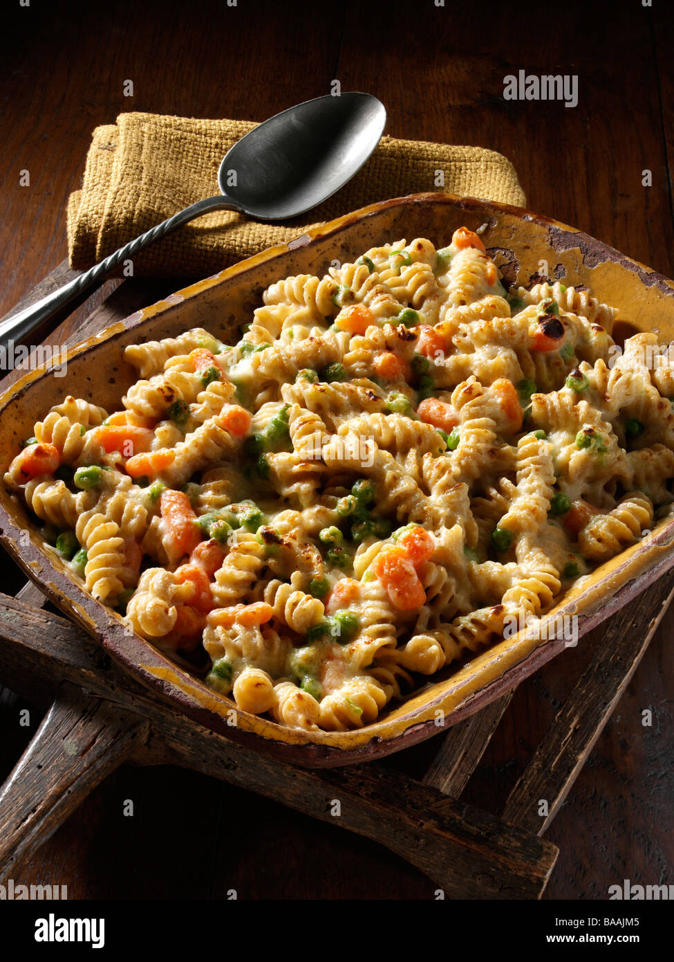 Vegetarian fusilli pasta bake Stock Photo - Alamy