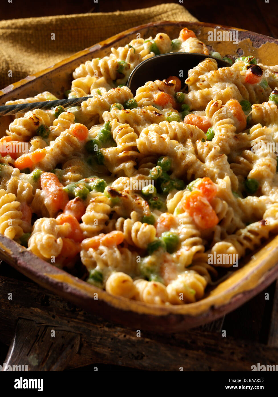 Vegetarian fusilli pasta bake Stock Photo - Alamy