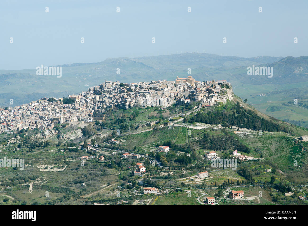 Calascibetta, Enna, Sicily, Italy Stock Photo - Alamy