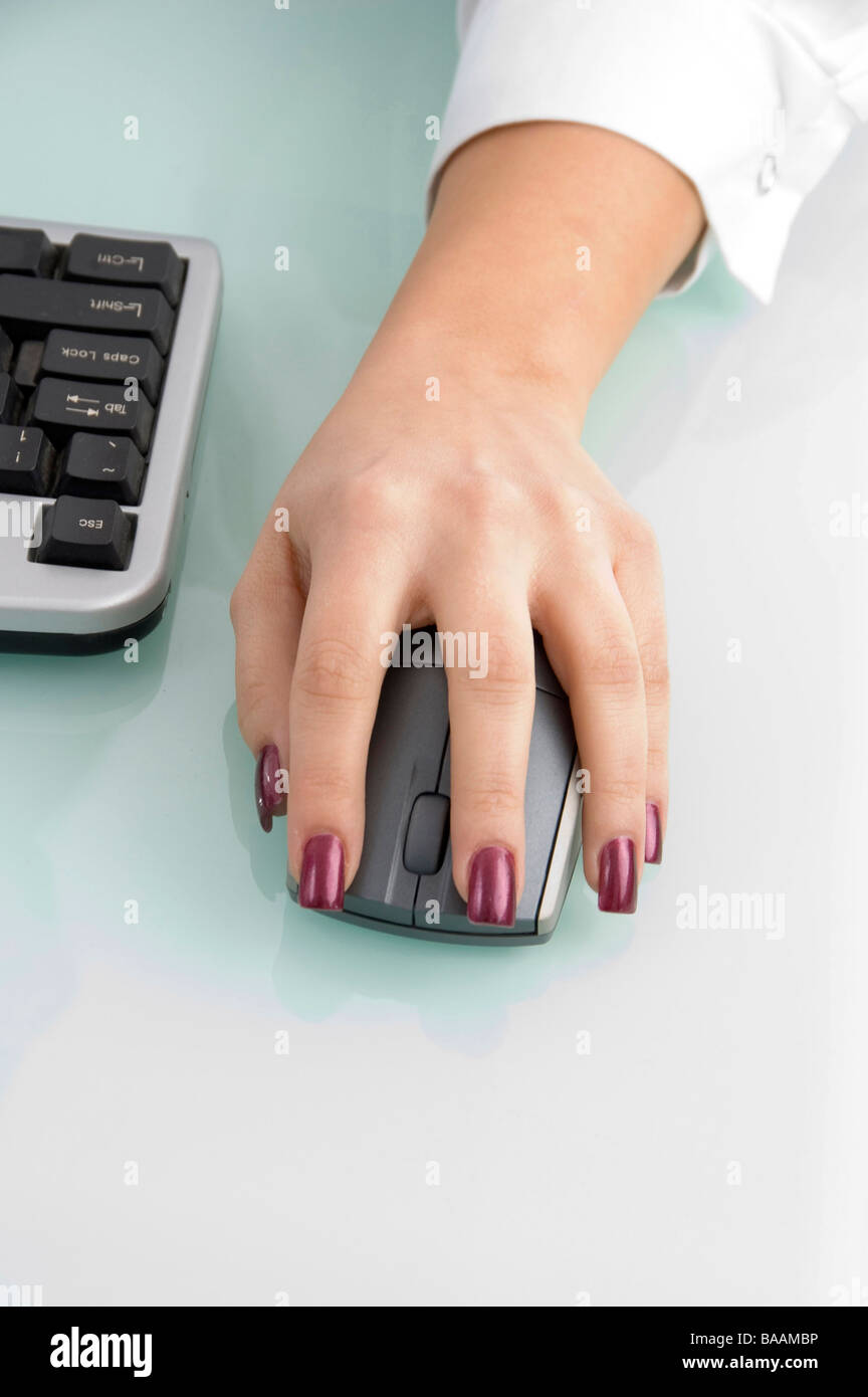 Person operating computer mouse hi-res stock photography and images - Alamy