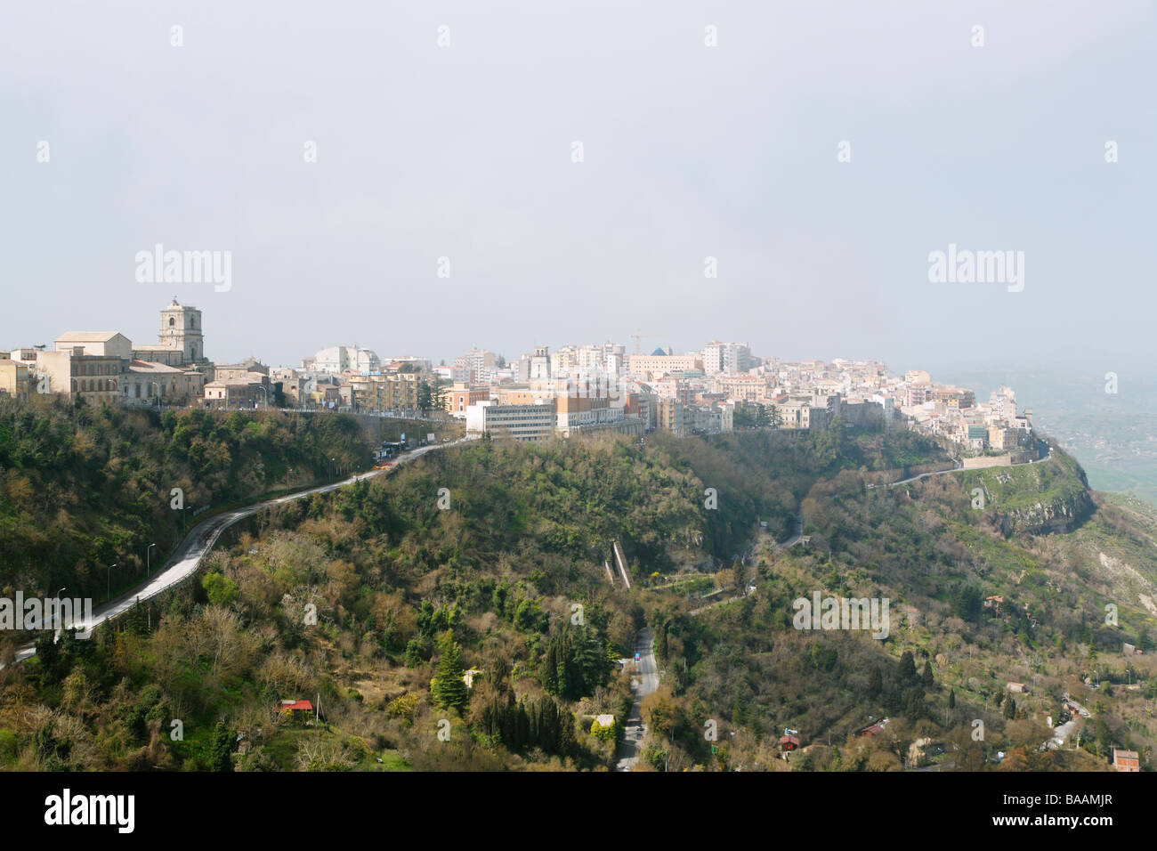 Empty homes sicily hi-res stock photography and images - Alamy